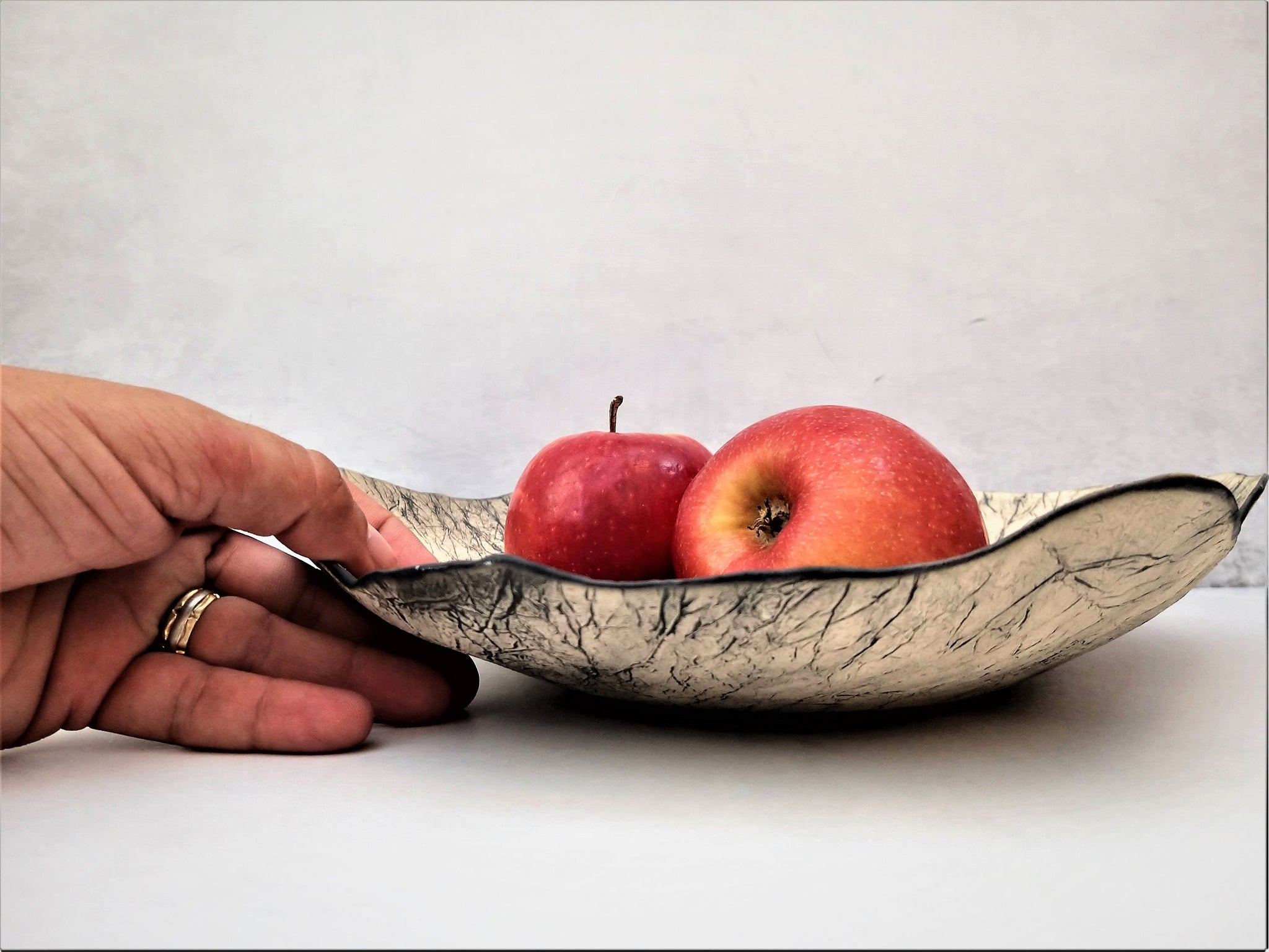 Modern Pottery Centerpiece, Large Ceramic Fruit Bowl for Dining Table ...